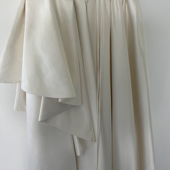 Sima Couture | Dresses | Sima Couture Pera Wedding Dress With Slit And ...